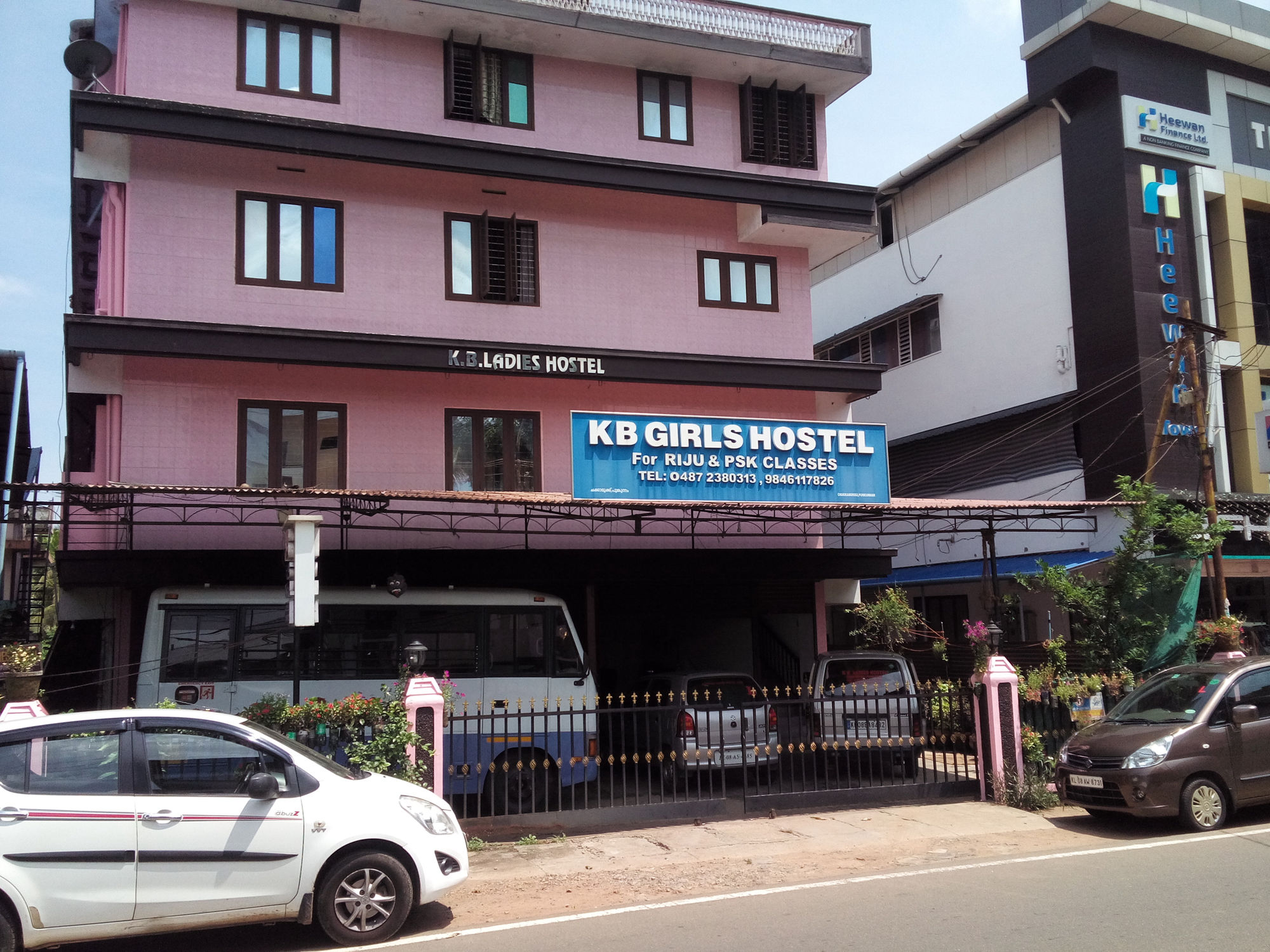 Amenities|Home|Ladies Hostel|Girls Hostel|THRISSUR|punkunnam